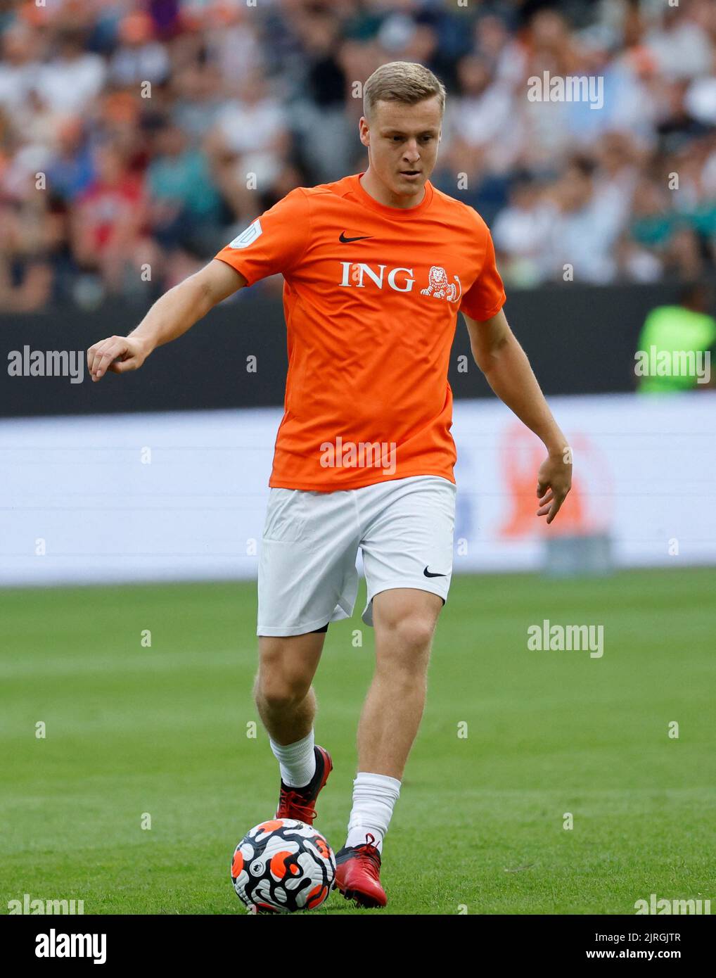 Fußball - Meister der Wohltätigkeitsorganisation - Benefizspiel zu ...