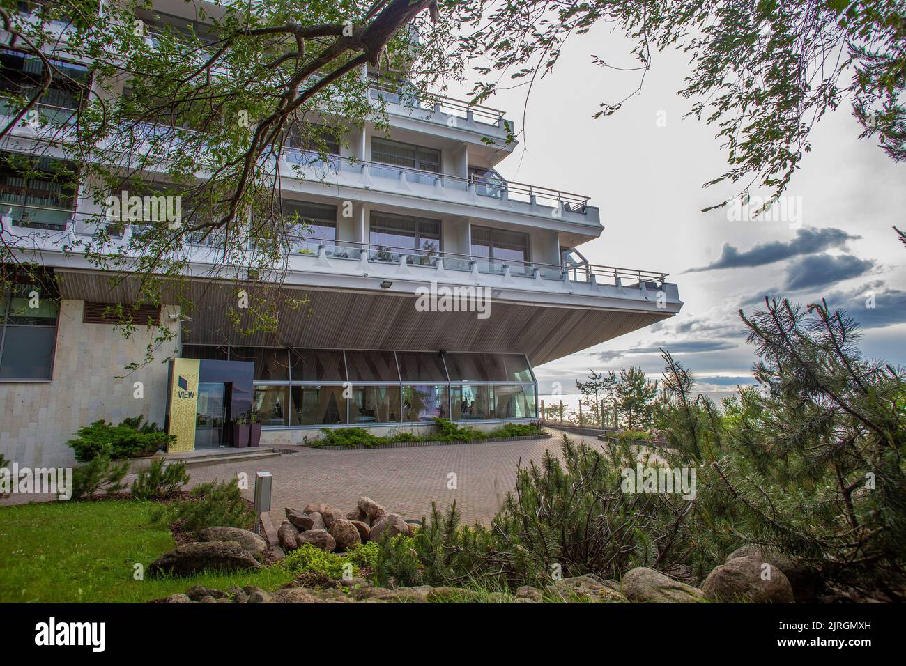 06-06-2018 Riga Lettland. Einige Hotels neben dem Strand auf Majori ...
