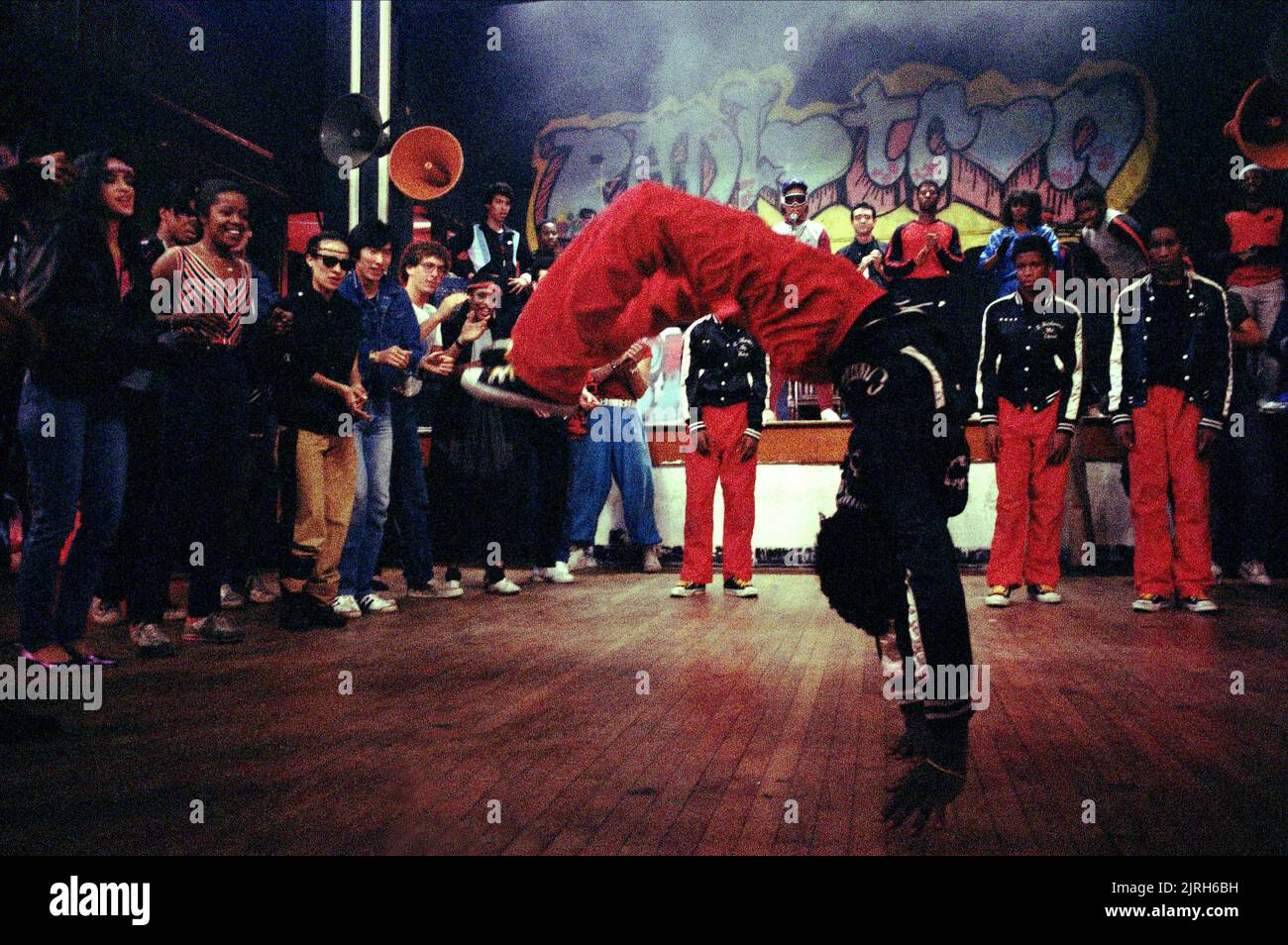 Breakdance movie -Fotos und -Bildmaterial in hoher Auflösung – Alamy