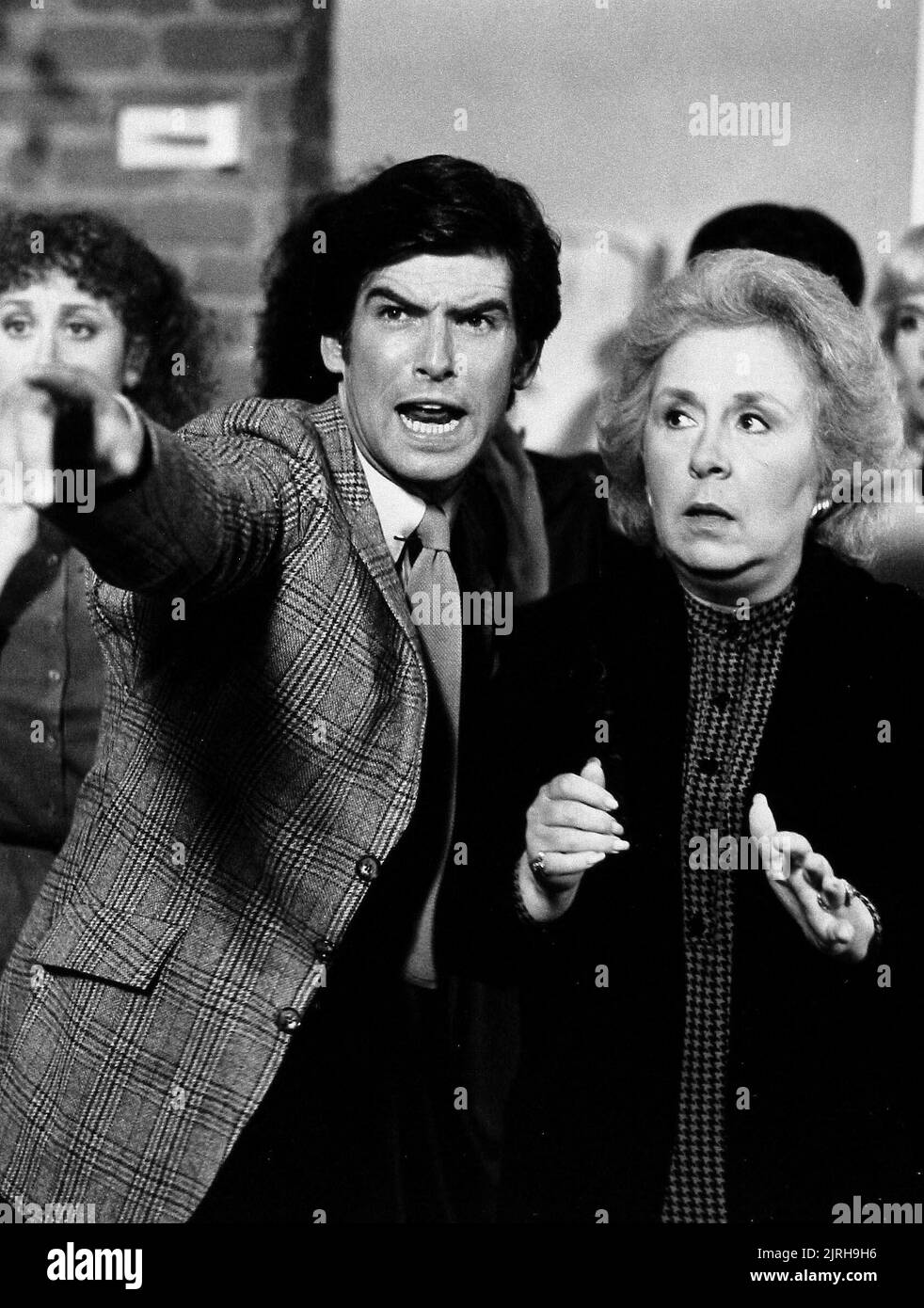 Remington steele tv pierce brosnan -Fotos und -Bildmaterial in hoher ...