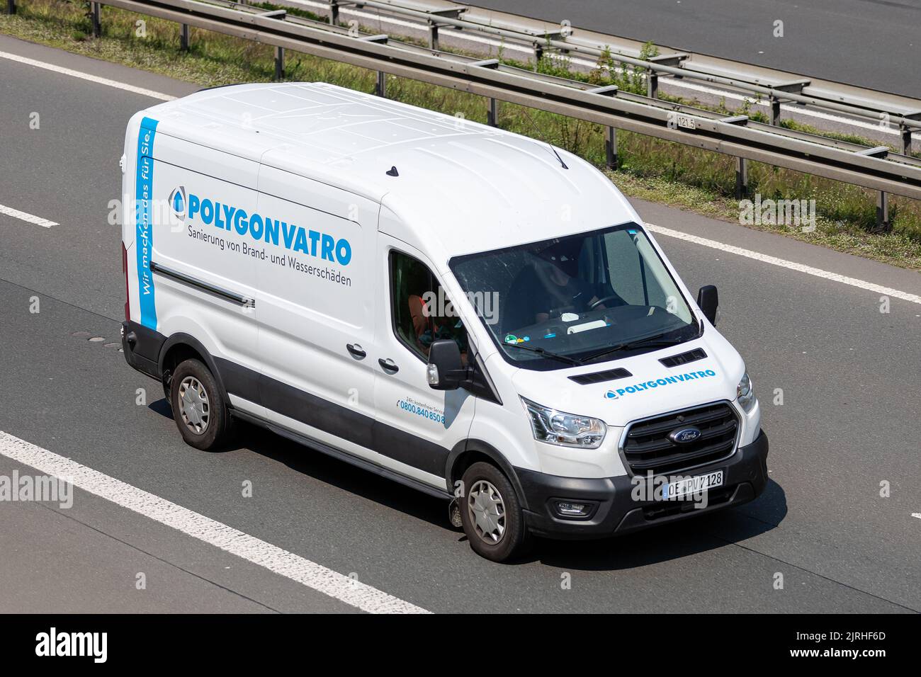 Ford transit logo -Fotos und -Bildmaterial in hoher Auflösung - Seite 2 ...