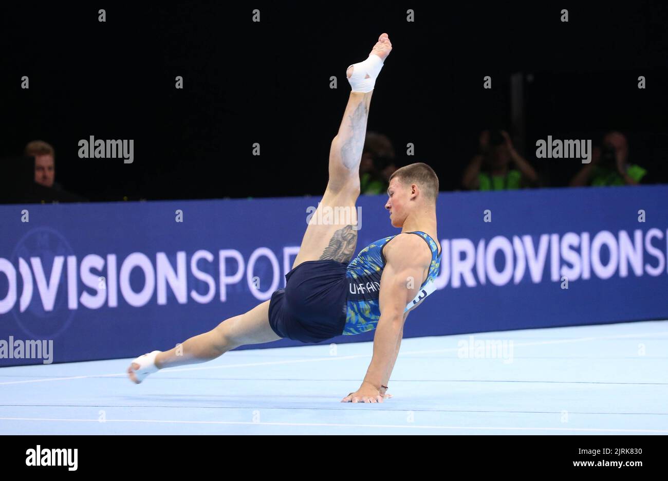 Illia Kovtun aus der Ukraine während der Kunstturnen, Männer-Bodenübung ...
