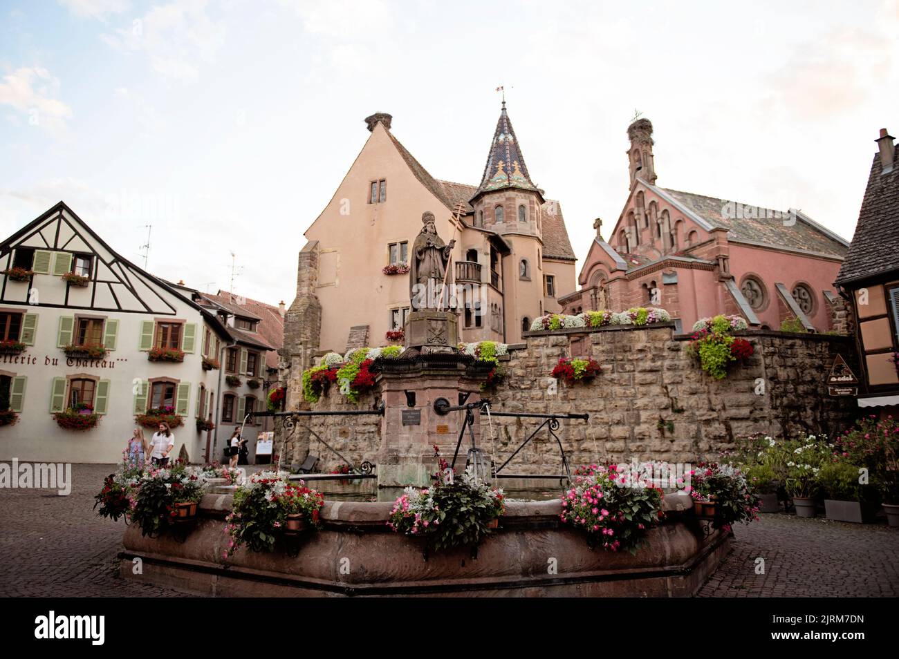 Eguisheim france -Fotos und -Bildmaterial in hoher Auflösung – Alamy