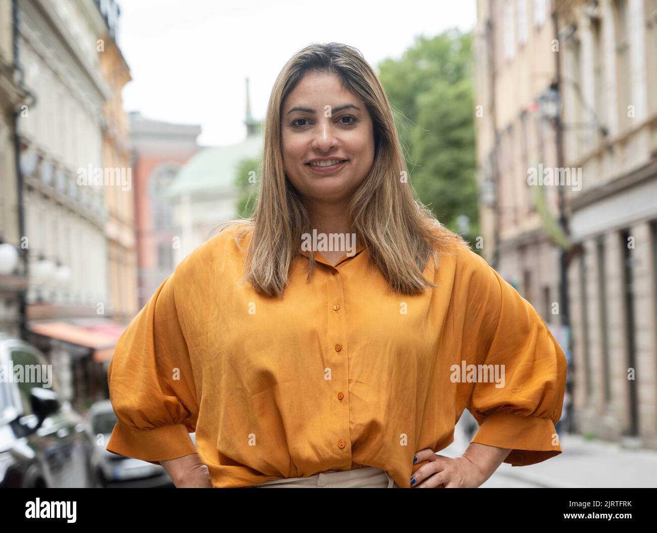 Nooshi dadgostar -Fotos und -Bildmaterial in hoher Auflösung – Alamy
