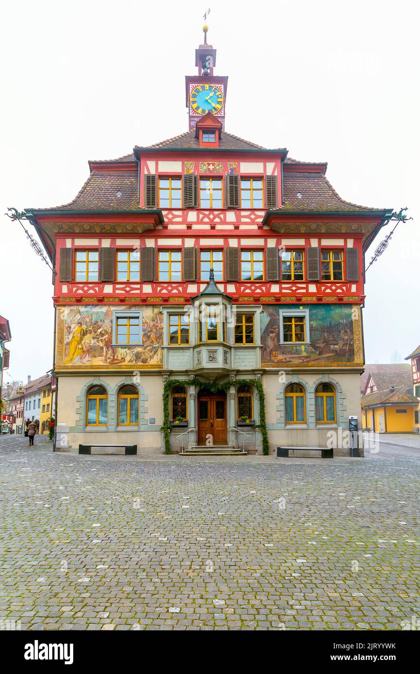 Rathaus in Stein am Rhein, der malerischsten Stadt der Schweiz, gelegen ...