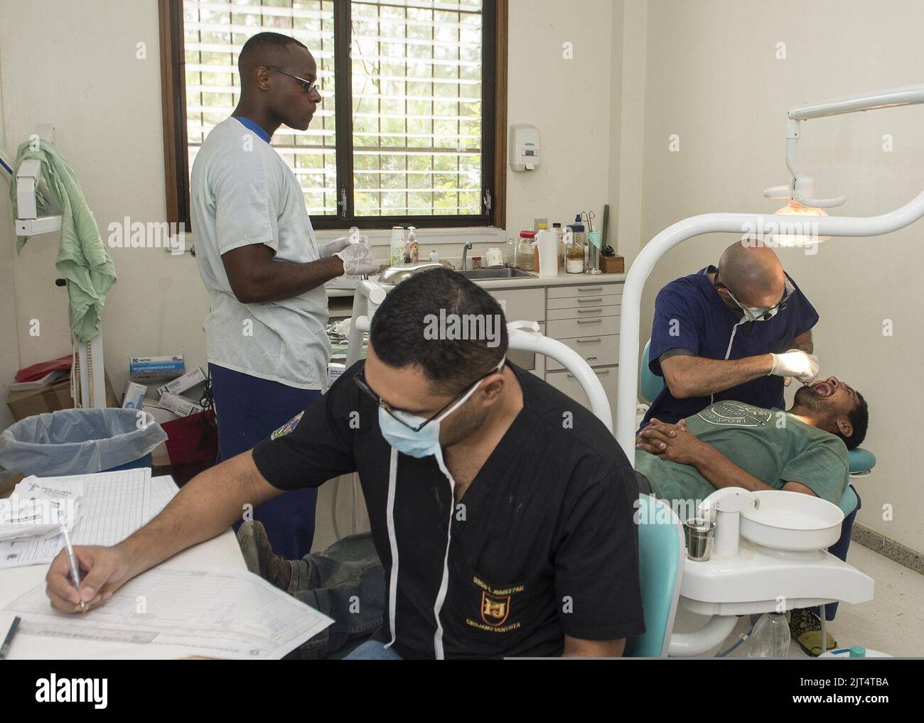 Dental command -Fotos und -Bildmaterial in hoher Auflösung – Alamy