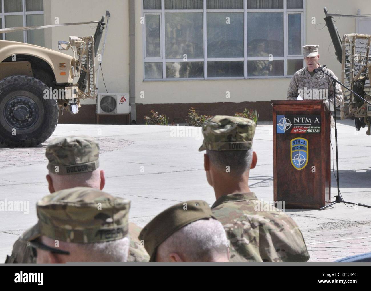 Kommandant des marine corps gen joseph dunford -Fotos und -Bildmaterial in hoher Auflösung – Alamy