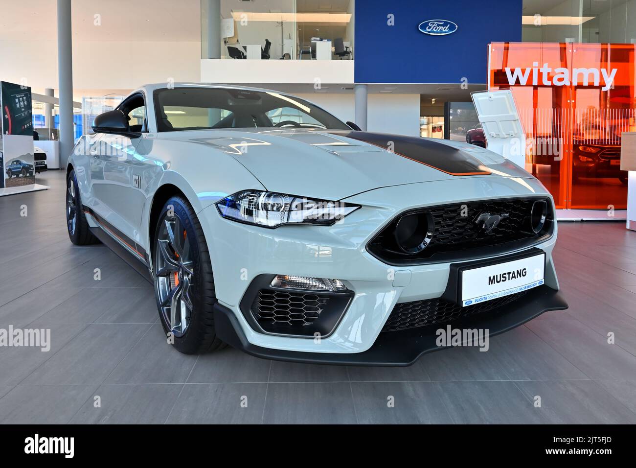 Danzig, Polen - 27. August 2022: Neues Modell des Ford Mustang im ...
