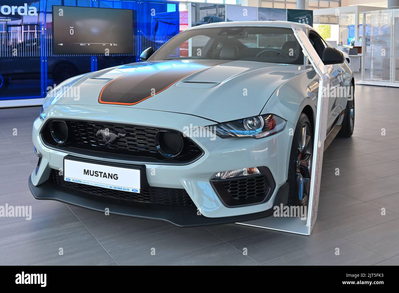 Danzig, Polen - 27. August 2022: Neues Modell des Ford Mustang im ...