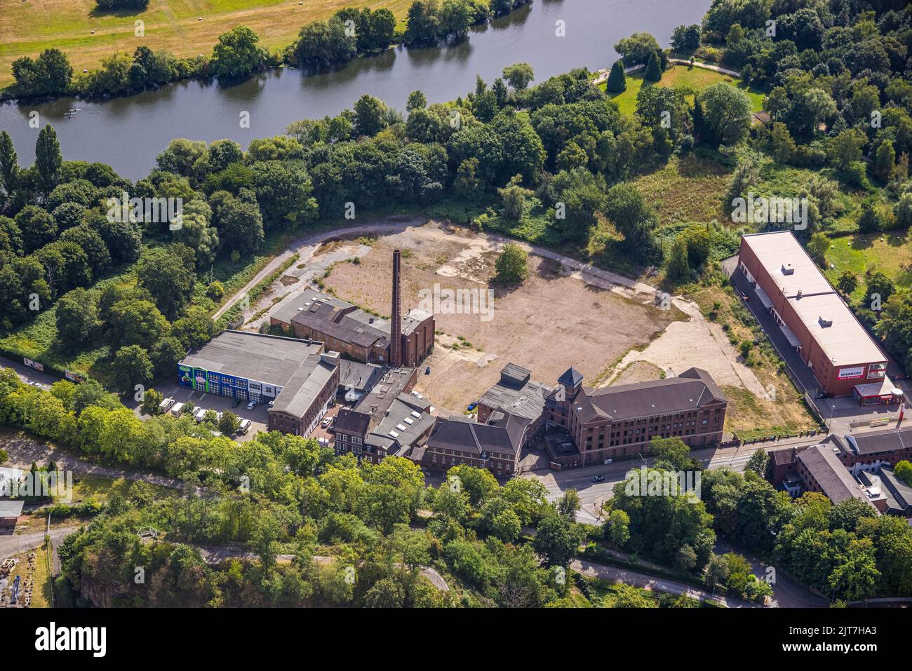 Altes kesselhaus und schornstein der lederfabrik lindgens -Fotos und ...