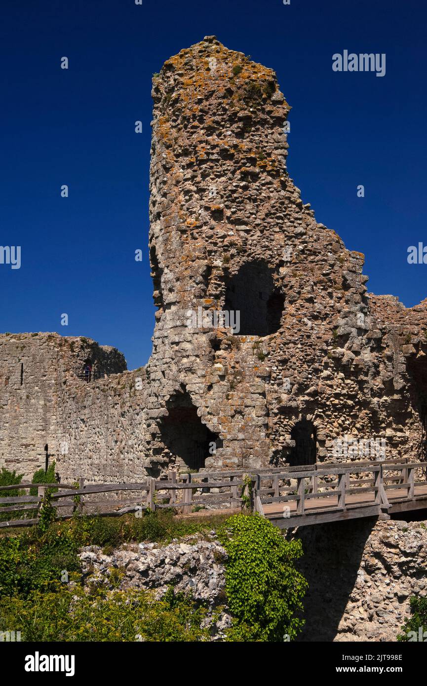 Mittelalterliches burgtor -Fotos und -Bildmaterial in hoher Auflösung – Alamy