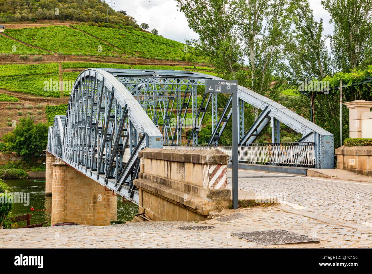 Regua brücke -Fotos und -Bildmaterial in hoher Auflösung – Alamy