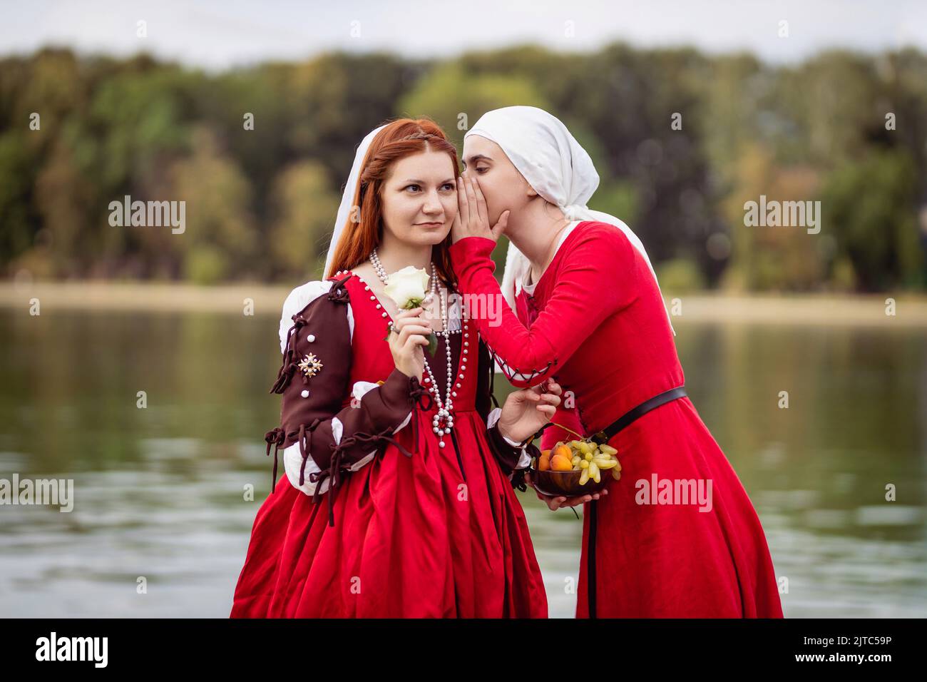 15th century fashion -Fotos und -Bildmaterial in hoher Auflösung – Alamy