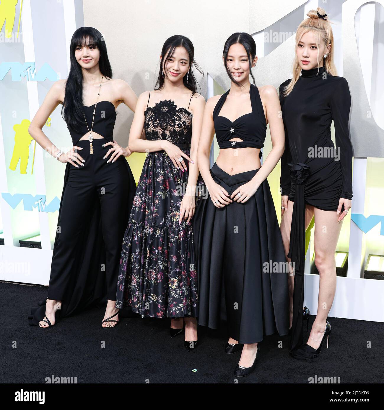 Blackpink lisa -Fotos und -Bildmaterial in hoher Auflösung – Alamy