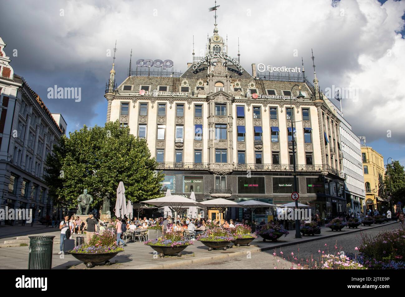 Olav thon -Fotos und -Bildmaterial in hoher Auflösung – Alamy