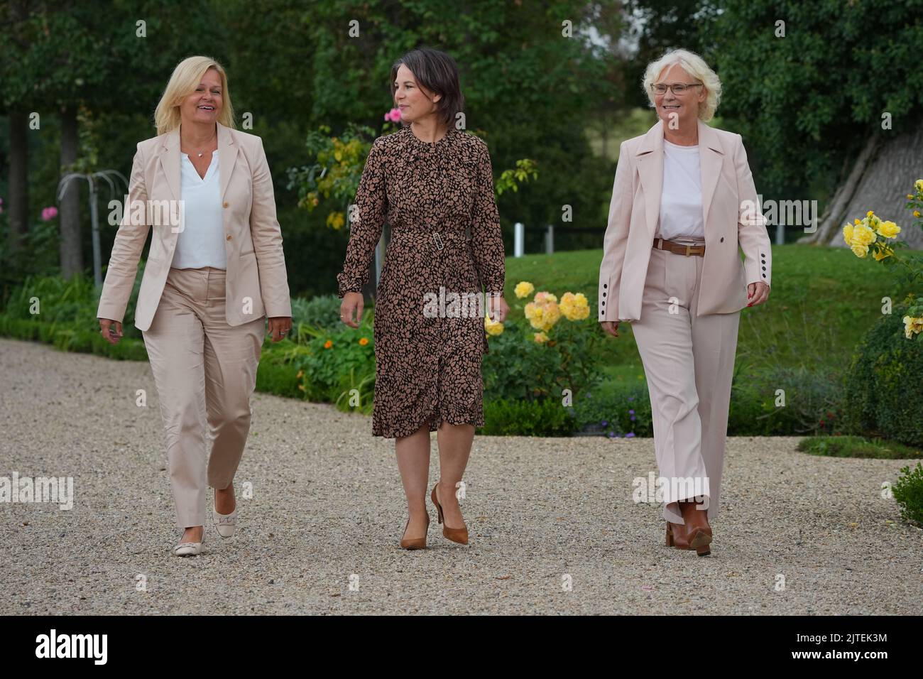 30. August 2022, Brandenburg, Meseberg: Nancy Faeser (l-r, SPD ...