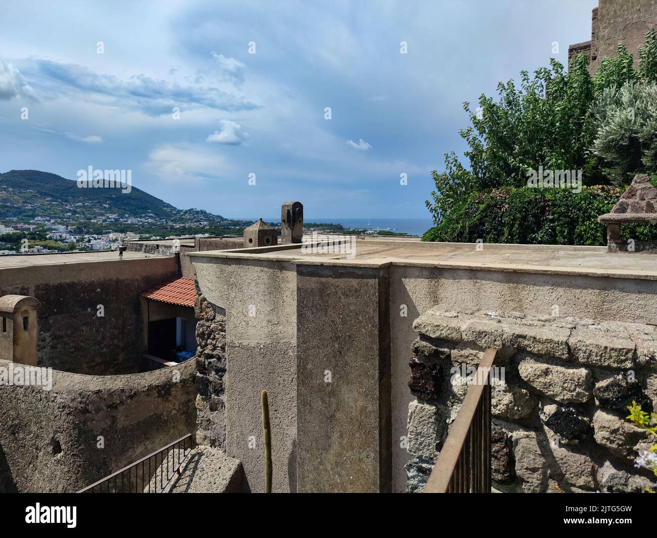 Innere Struktur der aragonesischen Burg die Festung, die in Ischia ...