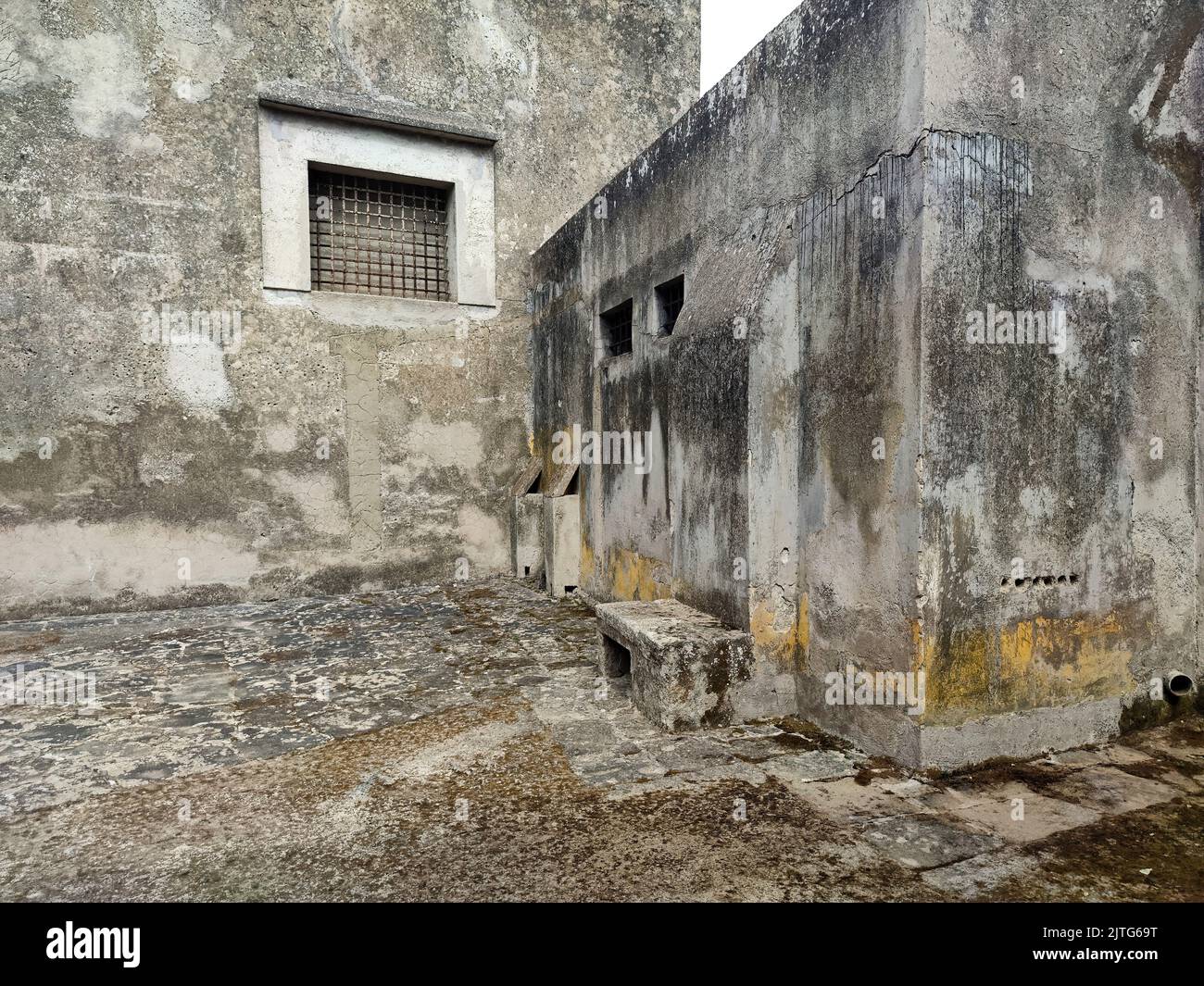 Das Bourbon-Gefängnis im aragonesischen Schloss Ischia Porto (Insel ...