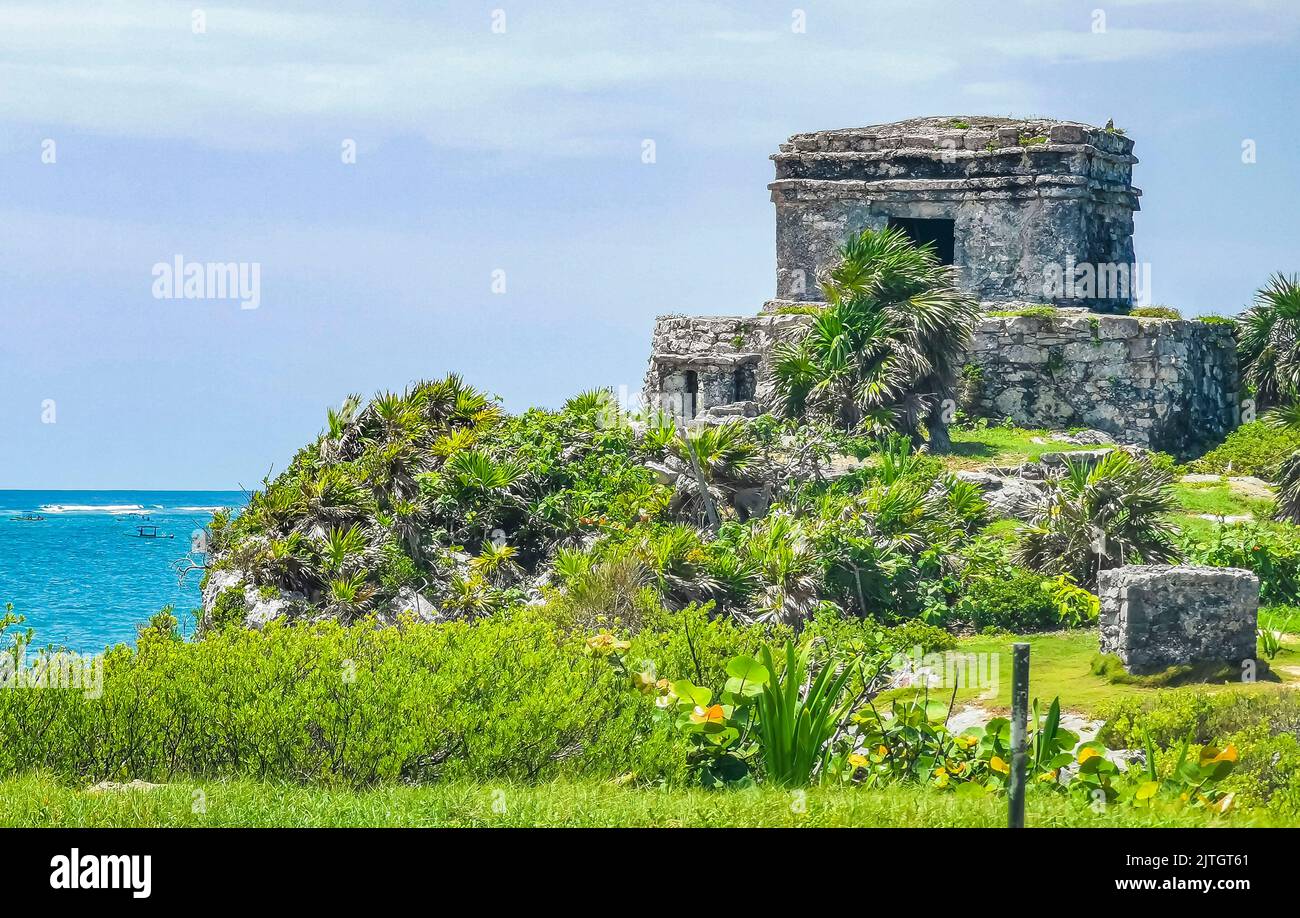 Alte Tulum Ruinen Maya-Stätte mit Tempelruinen Pyramiden und Artefakte ...