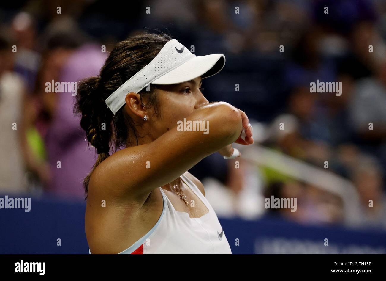 Alize cornet emma raducanu erste runde -Fotos und -Bildmaterial in ...