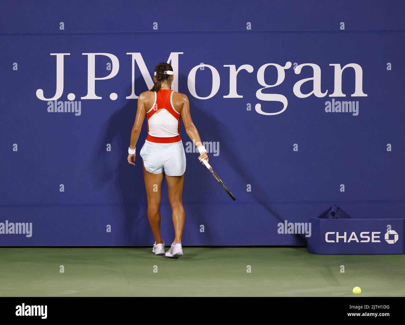 Alize cornet emma raducanu erste runde -Fotos und -Bildmaterial in ...