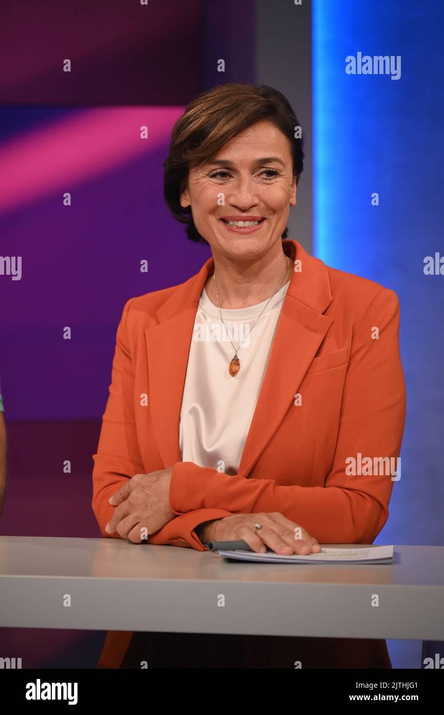 Köln, Deutschland. 30. August 2022. Moderatorin Sandra Maischberger ...