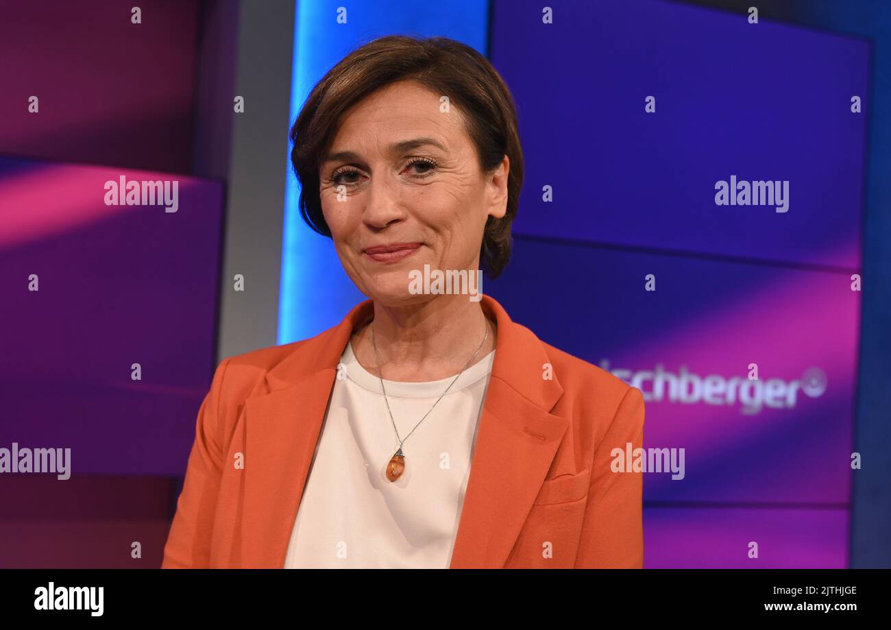 Köln, Deutschland. 30. August 2022. Moderatorin Sandra Maischberger ...