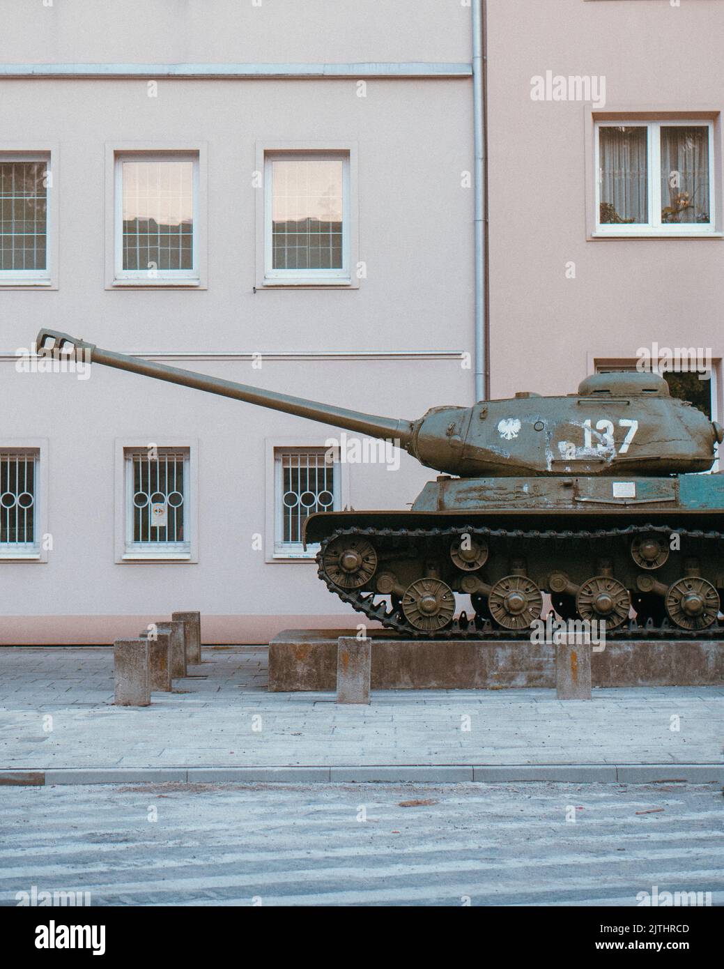 Symbole auf dem tank -Fotos und -Bildmaterial in hoher Auflösung – Alamy