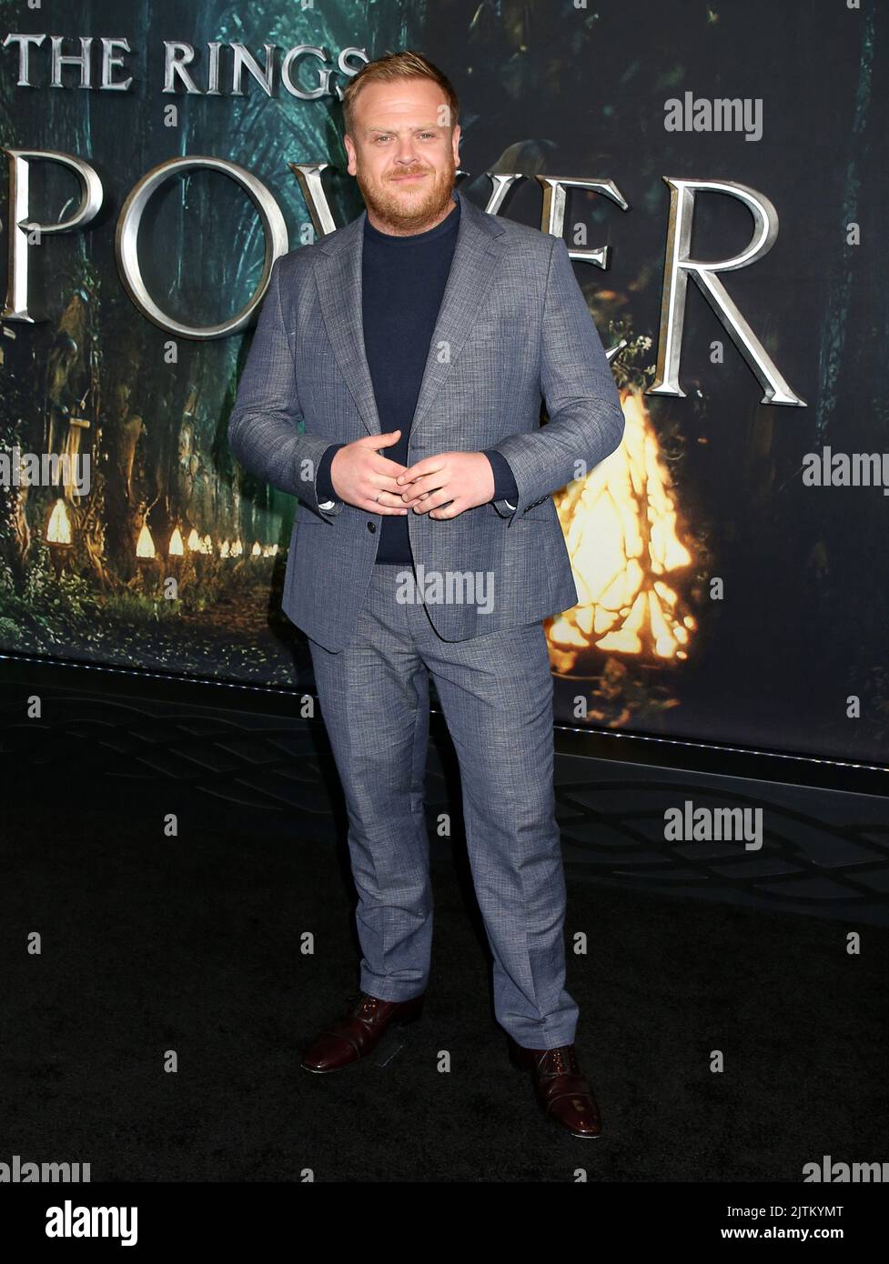 Owain Arthur beim New York Screening „der Herr der Ringe: Die Ringe der ...