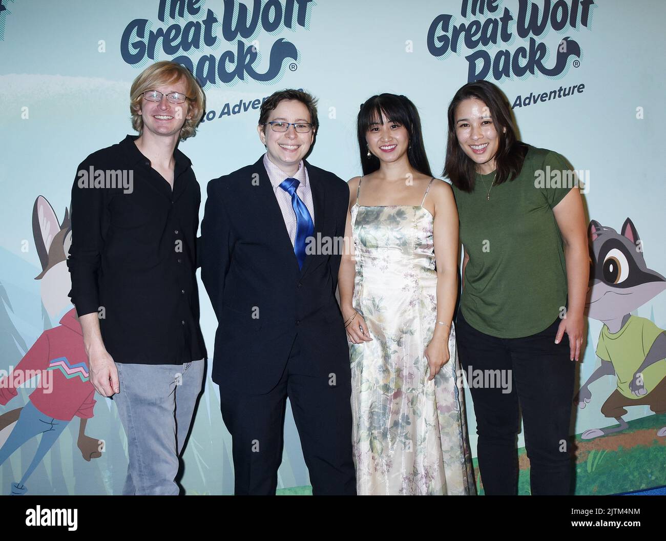 Brandon Winckler, Greg Vinciguerra, Xanthe Huynh und Maya Tuttle kommen ...