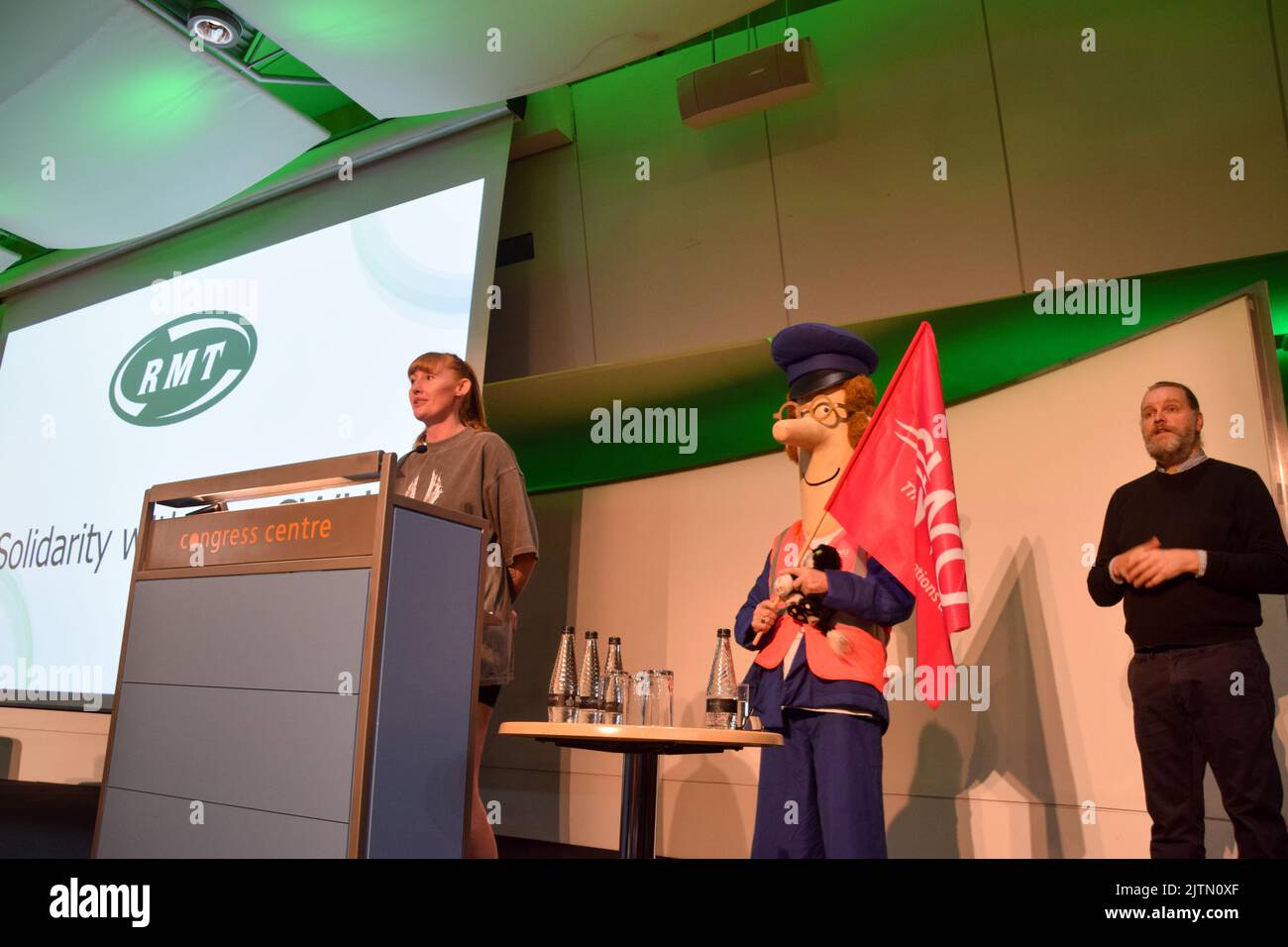 London, England, Großbritannien. 31. August 2022. ''Postman Pat'' tritt ...