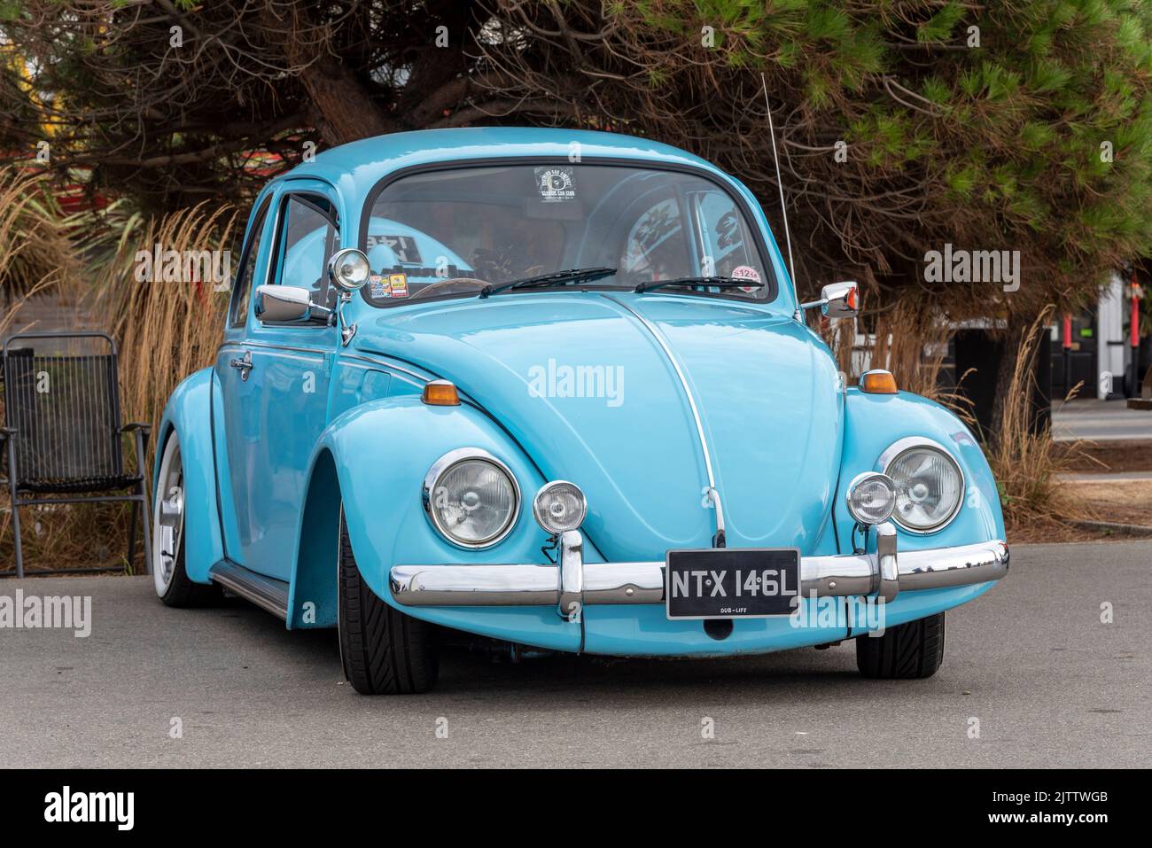 Modifizierte oldtimer am strand -Fotos und -Bildmaterial in hoher ...