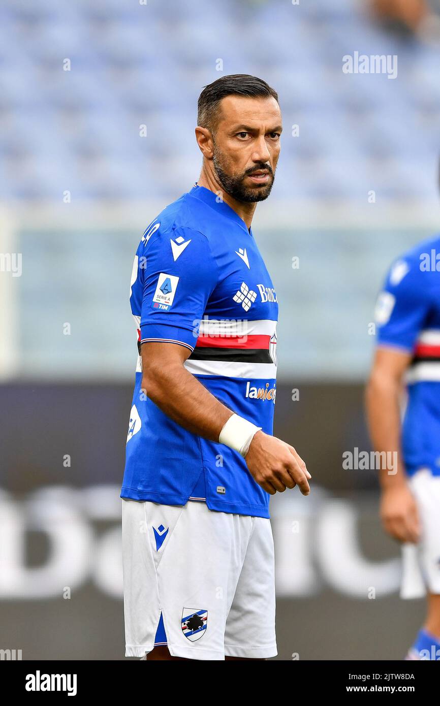 Fabio Quagliarella von UC Sampdoria schaut während der Serie A 2022/23 ...
