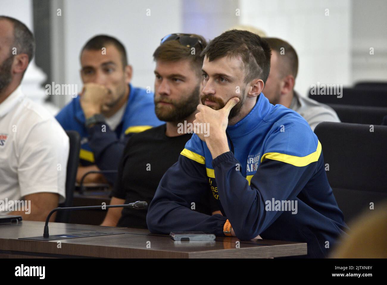 LVIV, UKRAINE - 1. SEPTEMBER 2022 - Mitglieder des Teams Ukraine nehmen ... LVIV, UKRAINE - 1. SEPTEMBER 2022 - Mitglieder des Teams Ukraine nehmen ...