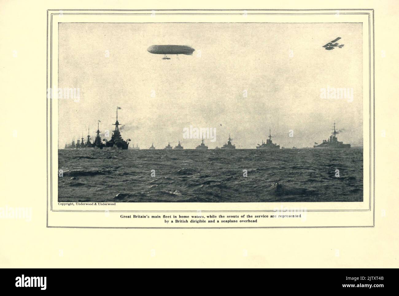 BRITISCHE KAMPFFLOTTE MIT LUFTSCHIFF UND WASSERFLUGZEUG aus dem Buch ...