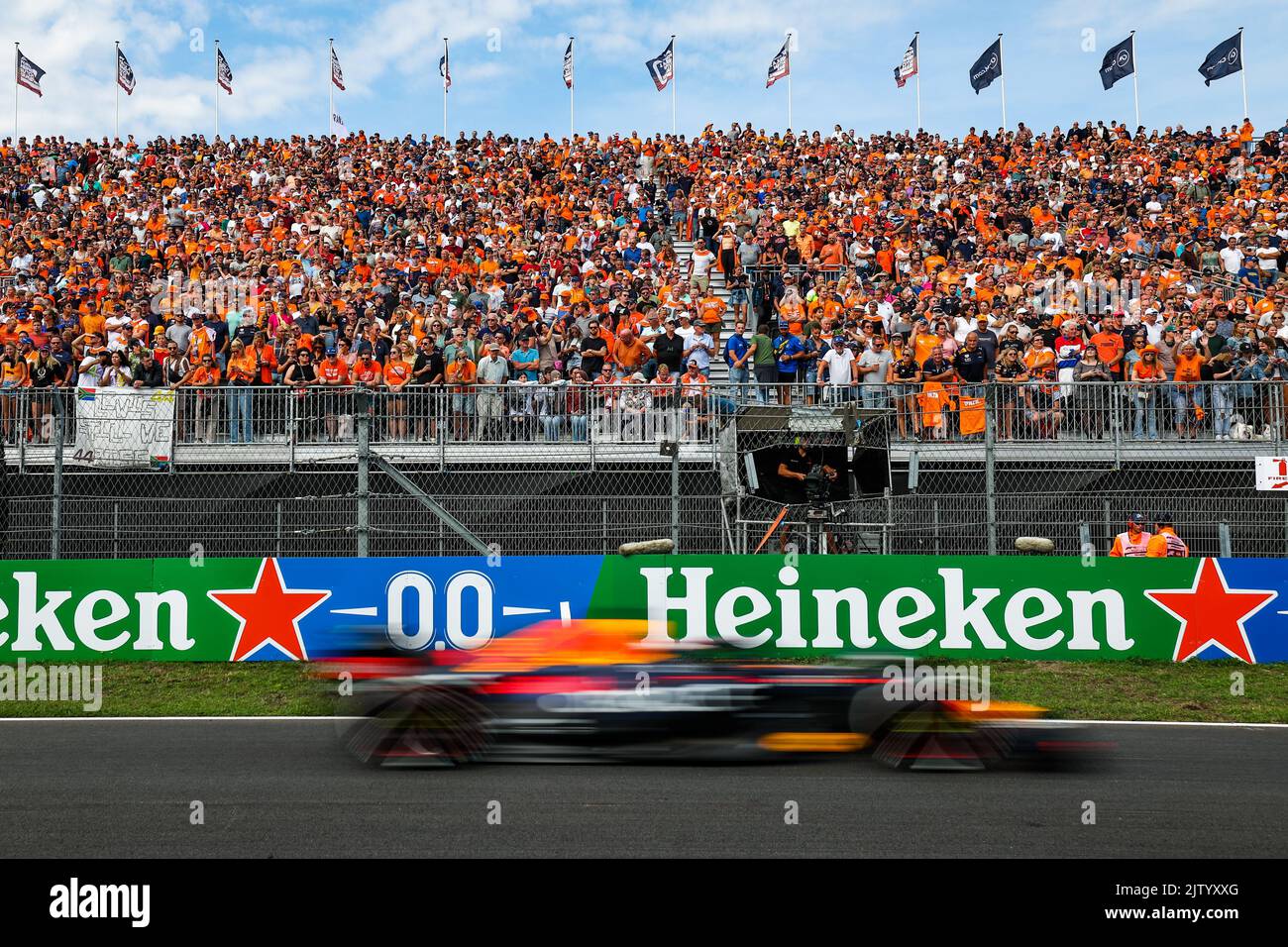 Zandvoort, Niederlande . 02. September 2022. Verstappen-Fans auf den ...