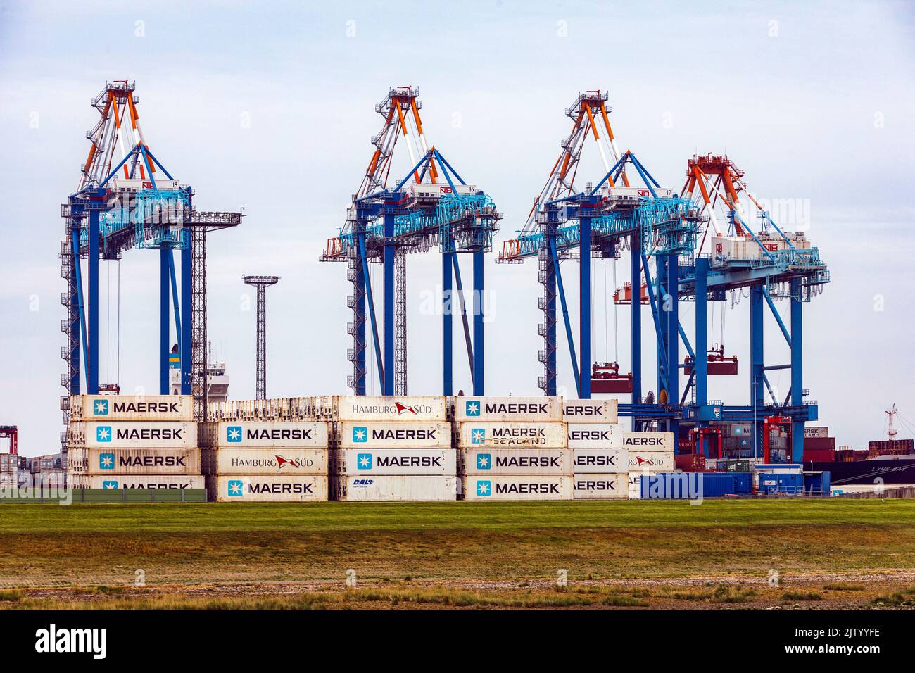 Eurogate container terminal bremerhaven -Fotos und -Bildmaterial in ...