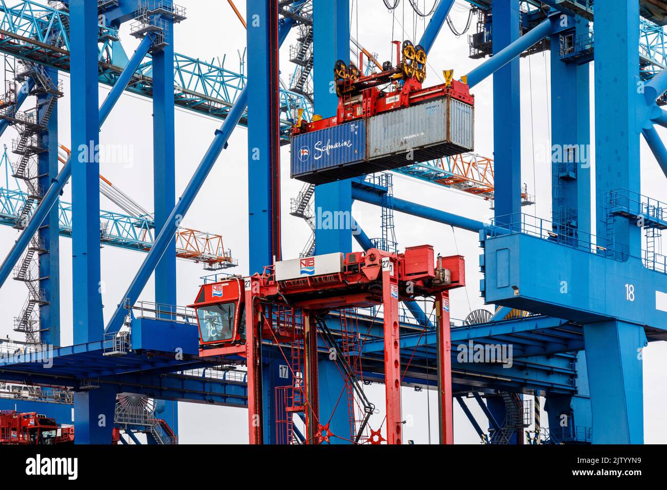 Eurogate container terminal -Fotos und -Bildmaterial in hoher Auflösung – Alamy