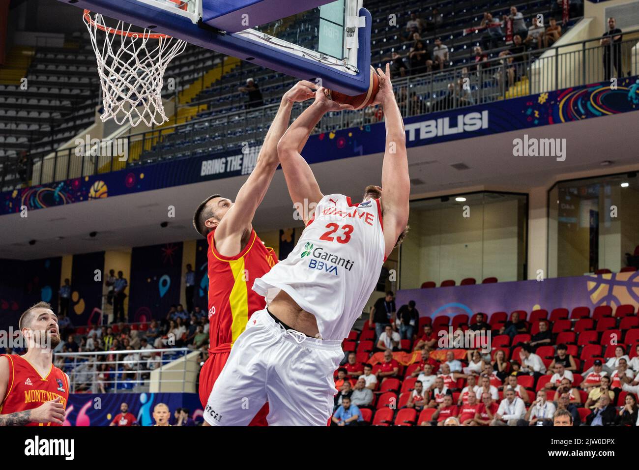 Tiflis, Georgien. 02. September 2022. Alperen Sengun (R) aus der Türkei ...