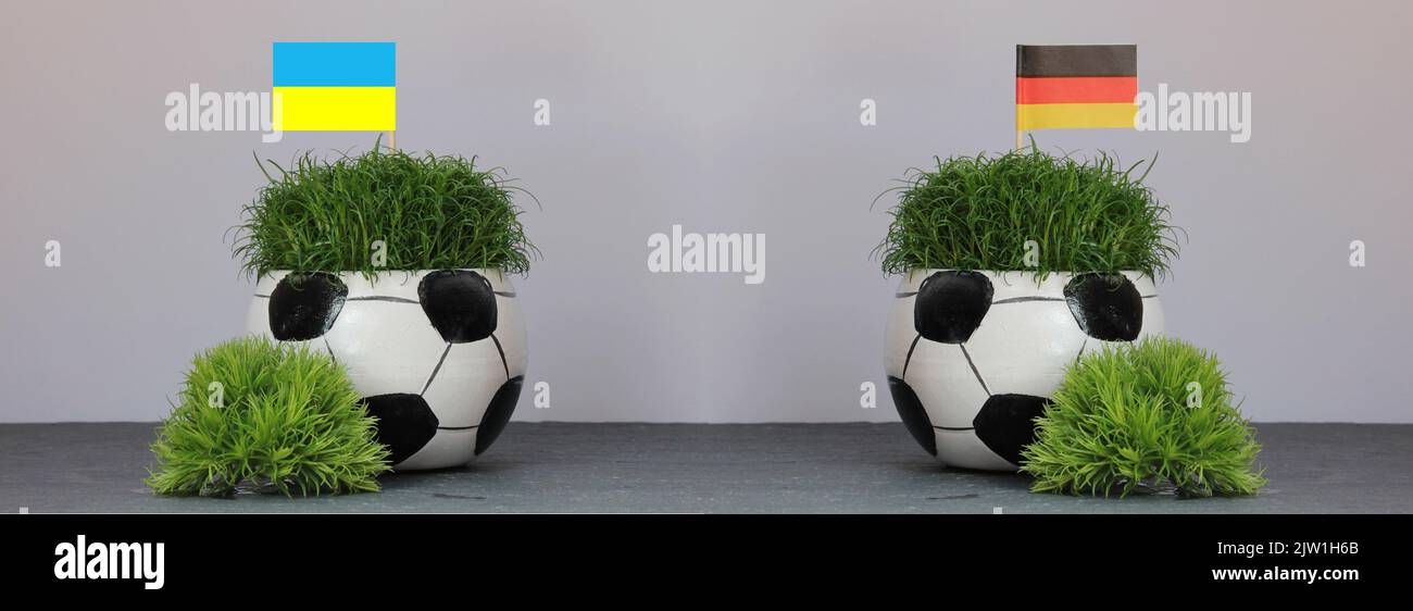 Unterstützung für die Ukraine. Umarmen Ikone, Arme umarmt in Farben der ...