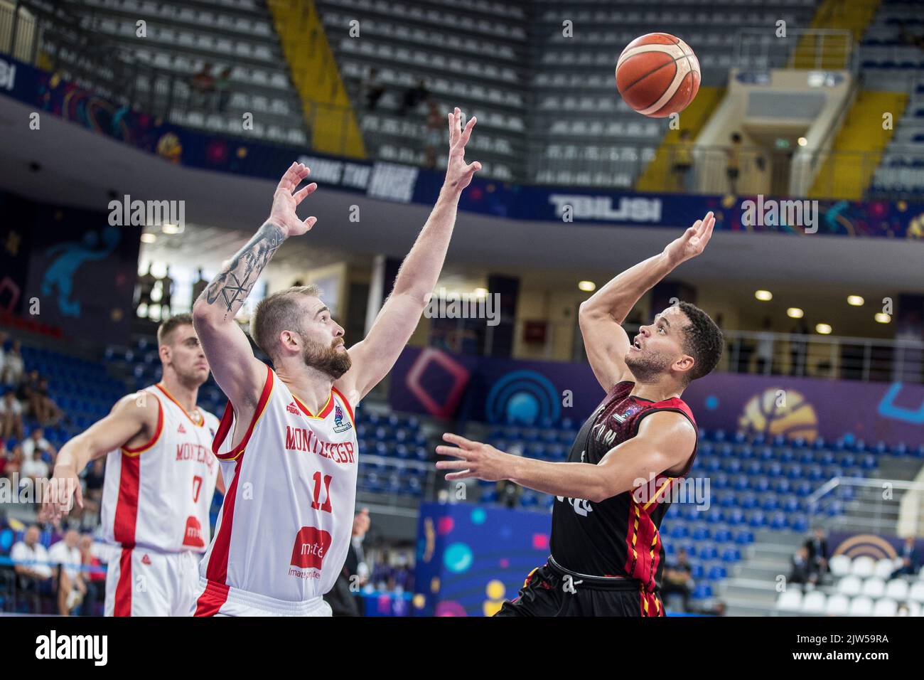 Emmanuel Lecomte von Belgien während des Spiels zwischen Montenegro und ...