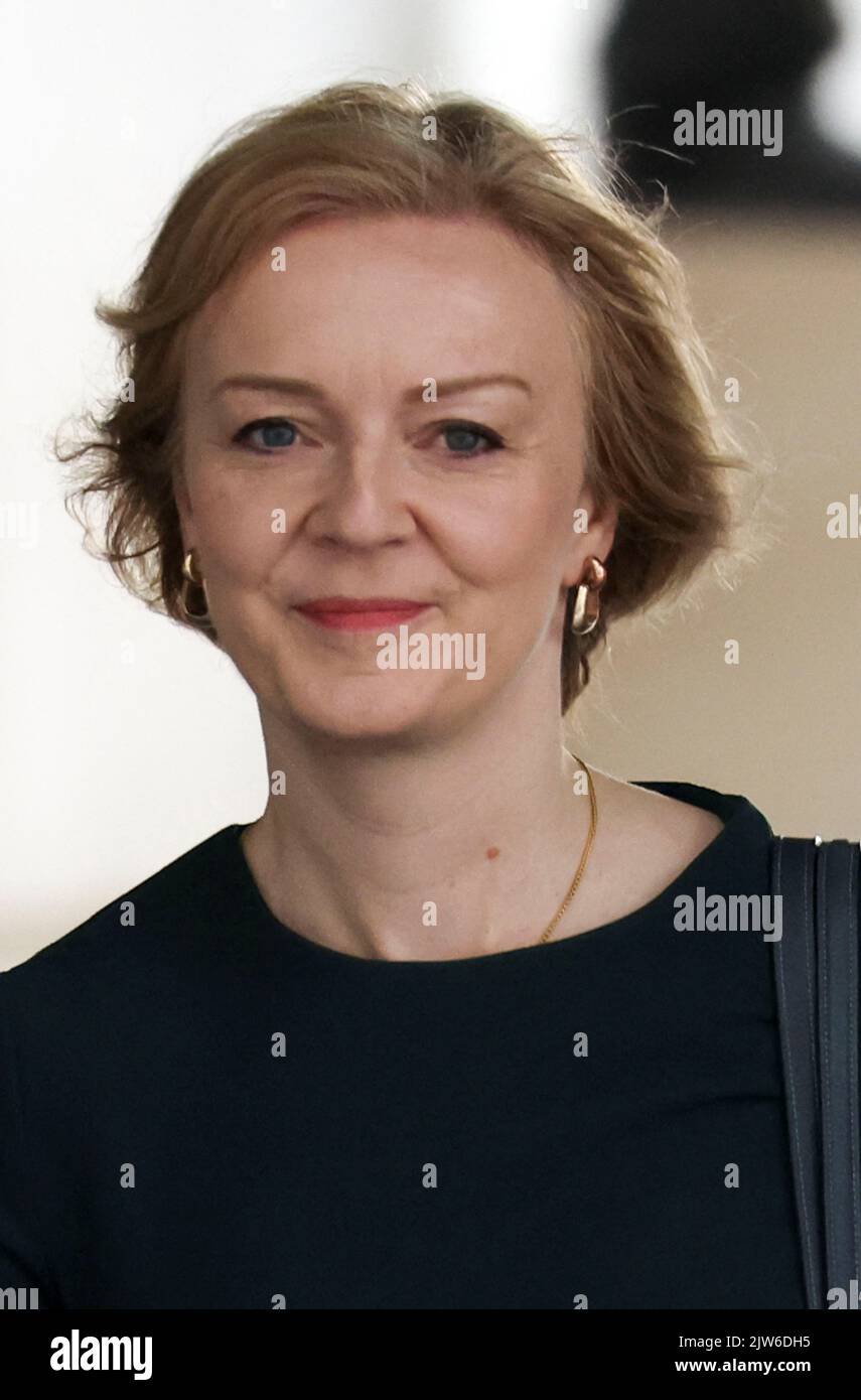 Die konservative Kandidatin Liz Truss kommt vor ihrem Auftritt am ...