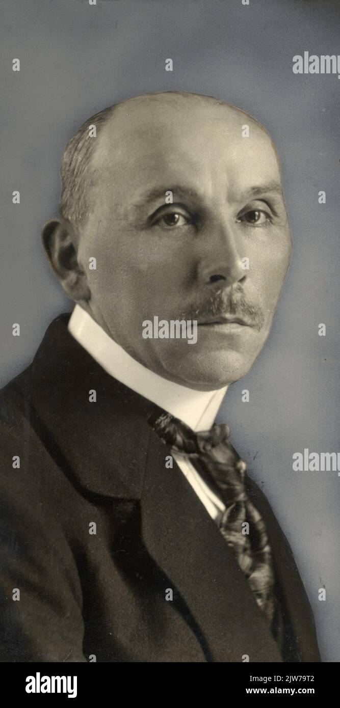 Zehn berge -Fotos und -Bildmaterial in hoher Auflösung – Alamy