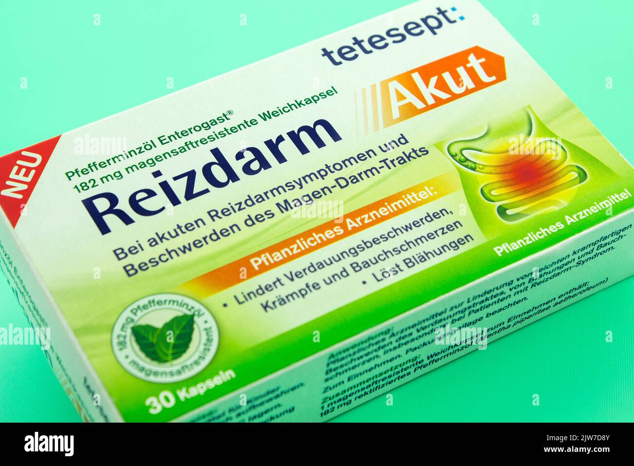 Hamburg, Deutschland - August 2022: 1 Packung Tetesept Tabletten ...