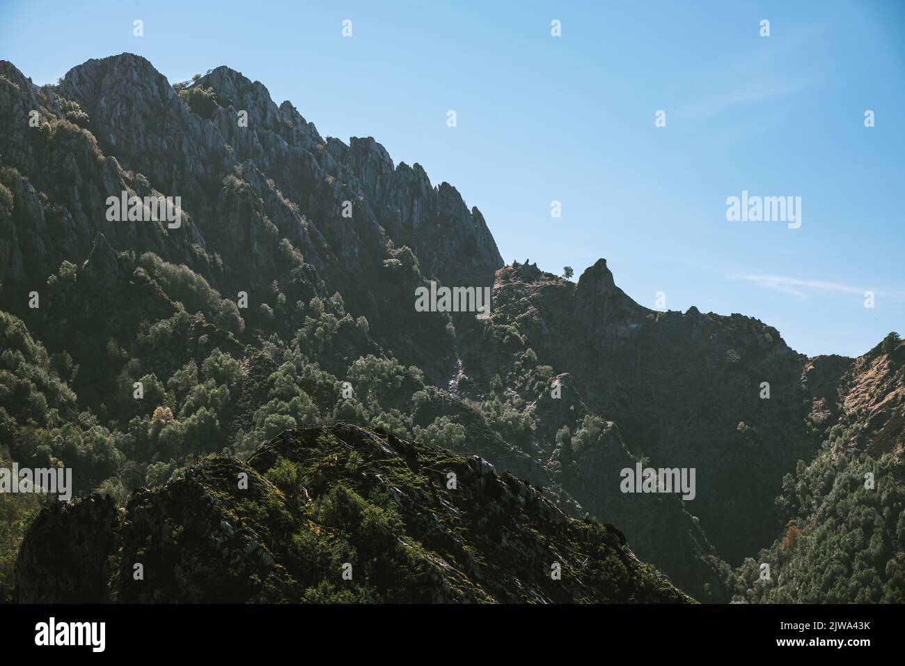 Viaggio in der montagna -Fotos und -Bildmaterial in hoher Auflösung – Alamy