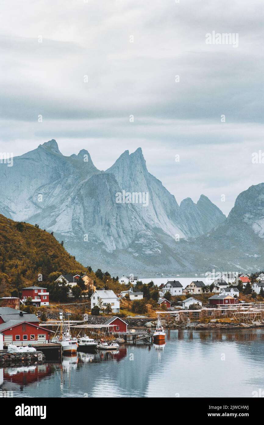 Skandinavische orte -Fotos und -Bildmaterial in hoher Auflösung – Alamy
