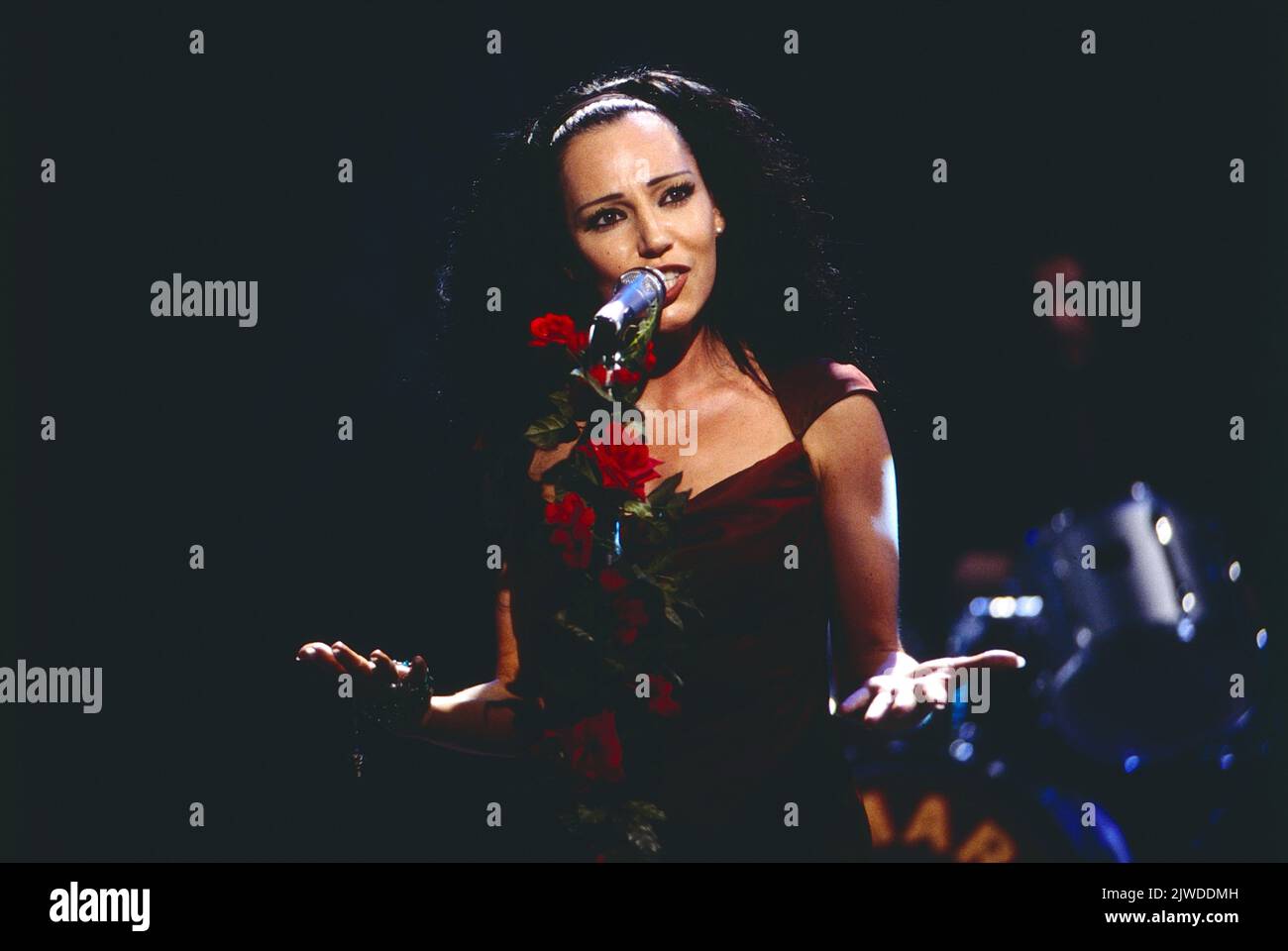 ZDF Hitparade, Musiksendung, Deutschland, 1998, Auftritt der deutschen Schlager Rap Sängerin ...