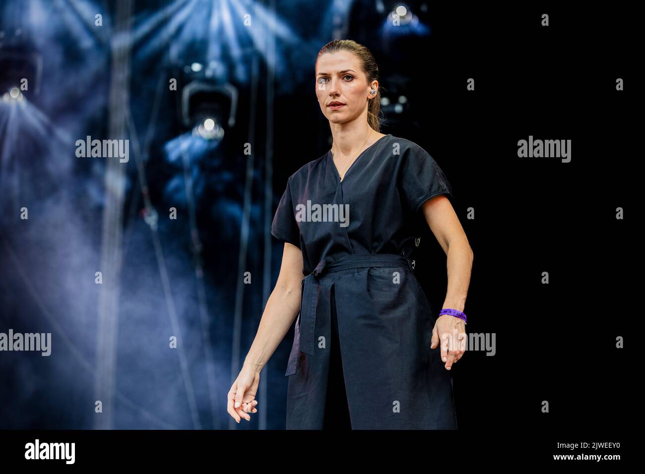 Aldous harding palco -Fotos und -Bildmaterial in hoher Auflösung – Alamy