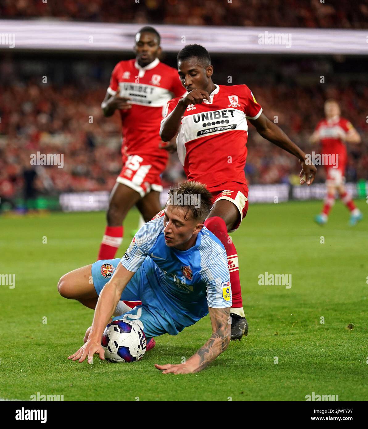 Isaiah Jones von Middlesbrough stellt sich während des Sky Bet ...