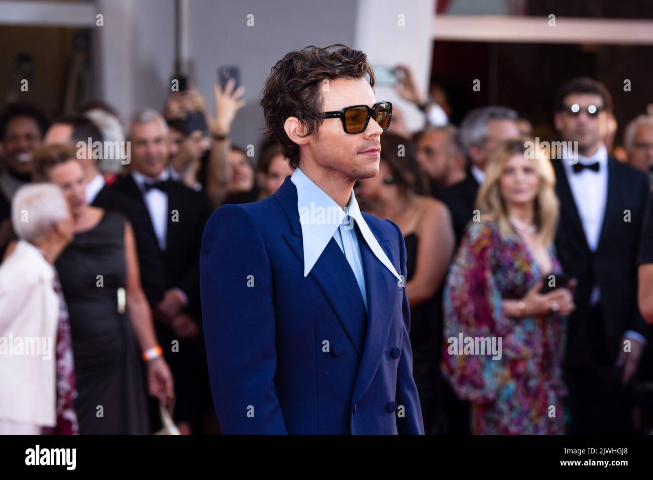 Harry styles venezia -Fotos und -Bildmaterial in hoher Auflösung – Alamy